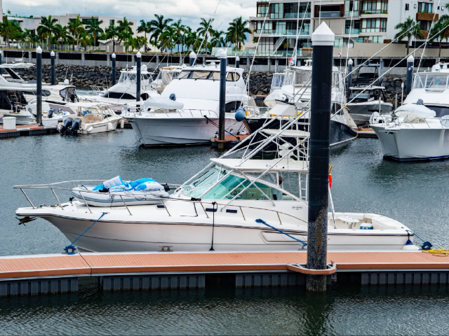 Yate Mar Strong - Ciudad de Panamá