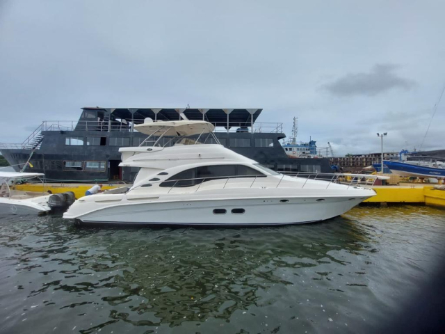 Yate Blue Land - Cartagena